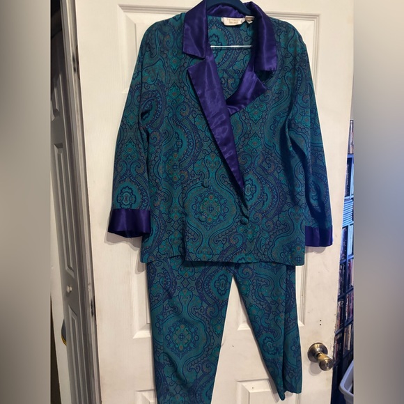 Victoria's Secret | Intimates & Sleepwear | Vintage Victorias Secret ...